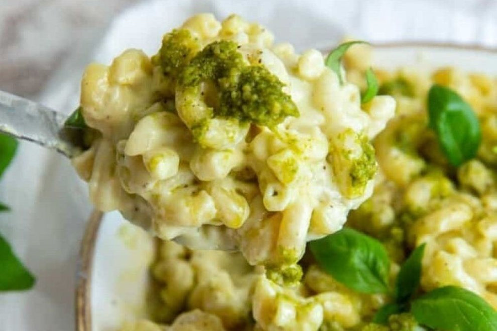 Pea and Pesto Mac 'n Cheese – HELLO SUPPER